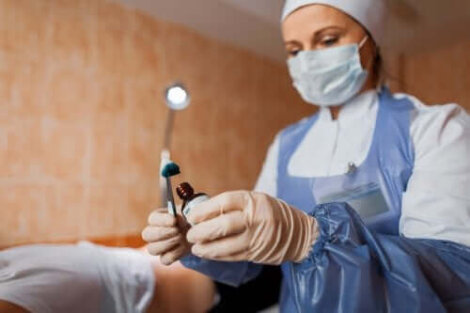 Comment traiter une plaie infectée - Améliore ta Santé